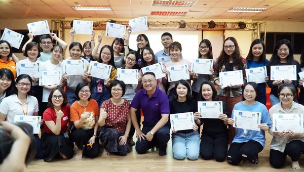 Training program “Inspiring educators” for Hanoi Star school held ...