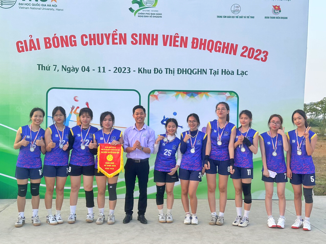 ULIS women’s volleyball team secure runner-up at 2023 VNU student ...